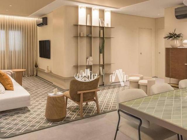 Apartamento no Edif. Poema com 3 Quartos à venda, 111 m² por R$ 1.380.000 Gleba Palhano Londrina