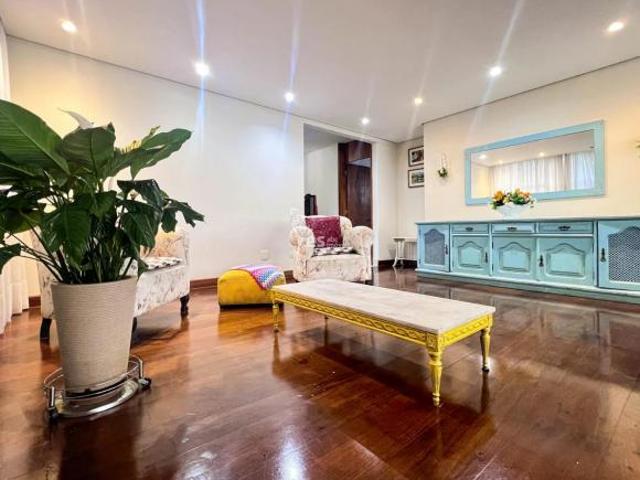 Apartamento no Edifício Village Bairro Jardim, Santo André Oportunidade Únic