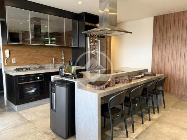 Apartamento no Edifício Villaggio Veronese – R$1.250.000,00 – 02 suítes, 03 vagas e sacada integrada