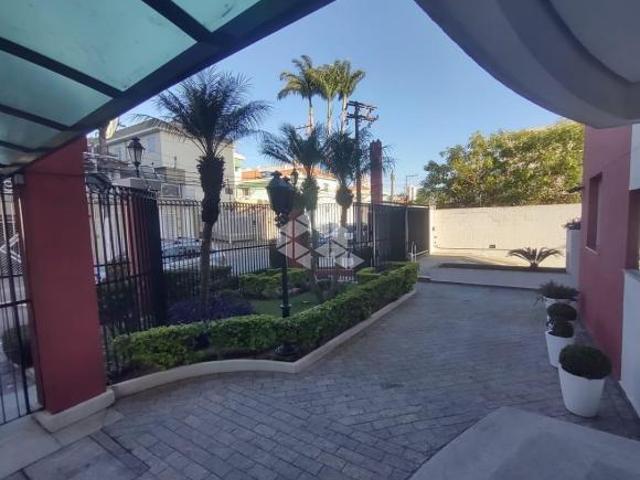 APARTAMENTO NO EDIFICIO ALGARVE COM 2 DORMITÓRIOS E 2 VAGAS NA PENHA