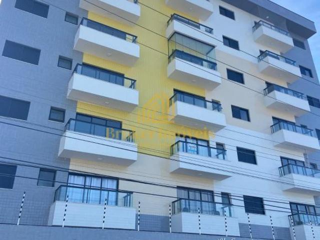 Apartamento no edifício Ana Rosa com 1 dormitório a 400 metros da praia do indaiá/ Jd Aruan em Carag