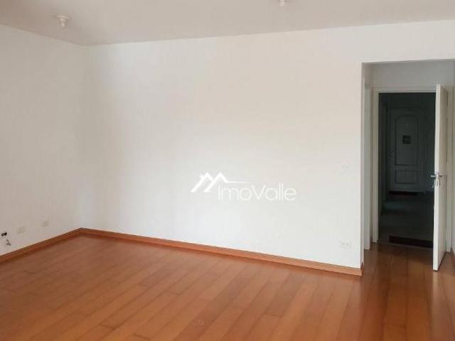 Apartamento no Edifício Aragon