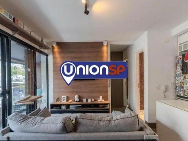 Apartamento no Edifício Brasil, Bela Vista
