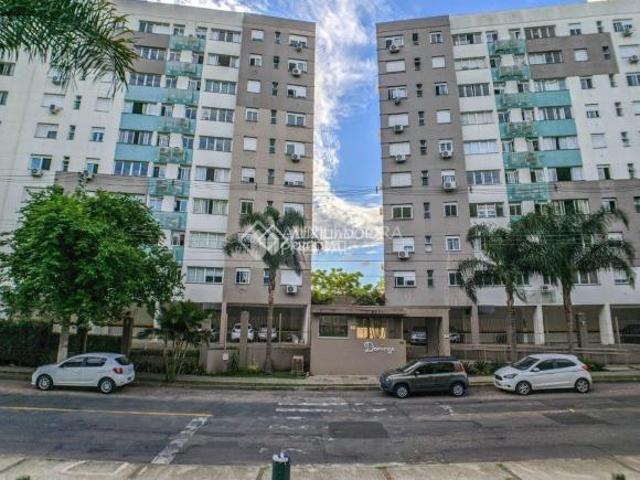 Apartamento impecável, pronto para morar, com planta original de 3 dormitórios, sendo 1 suíte ampla