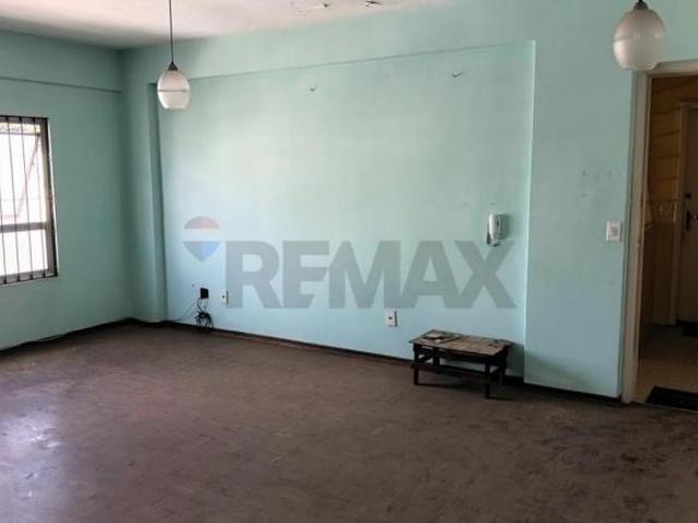 APARTAMENTO NO EDIFÍCIO FRATERNIDADE SOROCABA
