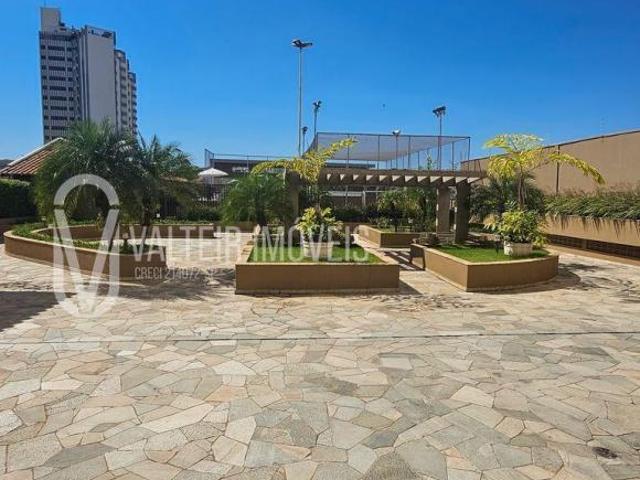 Apartamento no Edifício Jacy Queiroz em Rio Preto