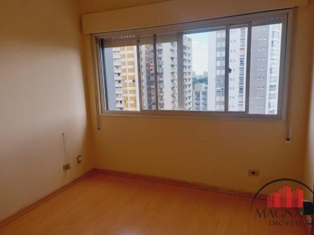 APARTAMENTO NO EDIFÍCIO LEONARDO DA VINCI EM MARINGÁ/PR