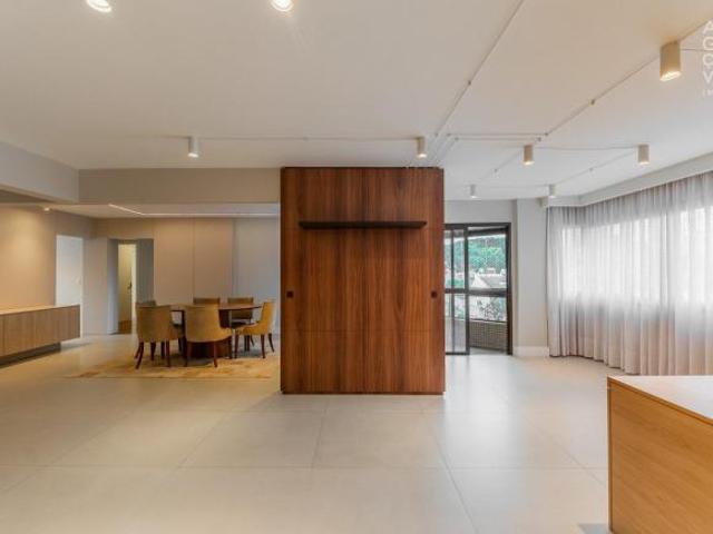Apartamento no Edificio Meridien, 03 Quartos, 03 Vagas, Andar Alto, Bigorrilho, Curitiba