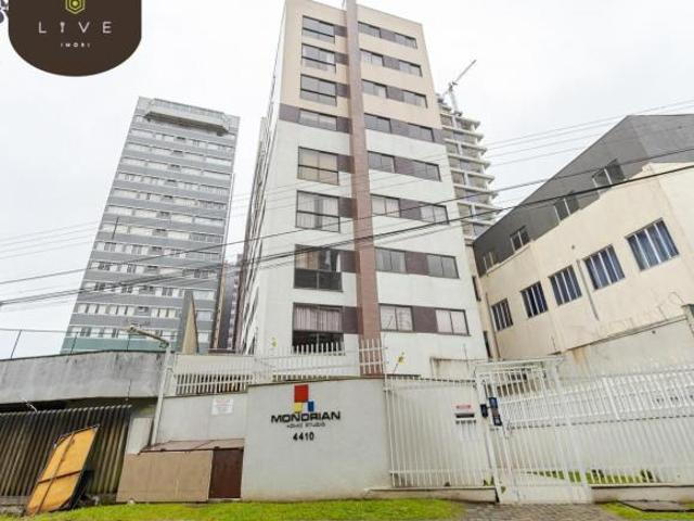 Apartamento no Edifício Mondrian Home Studio, com 1 quarto e 1 vaga de garagem, em andar alto, no ba