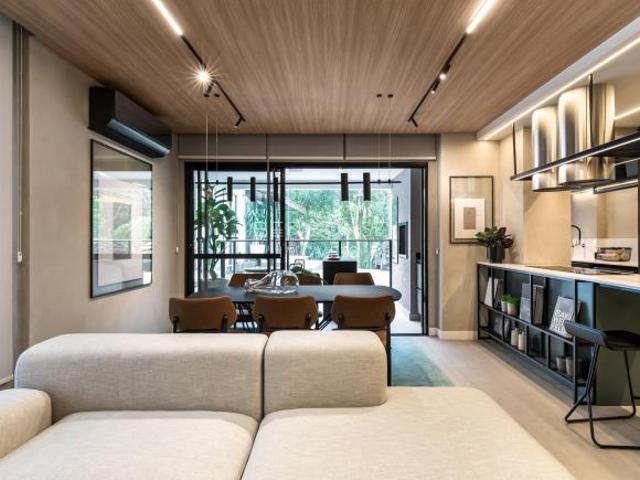 Apartamento no edifício New In no Ecoville, em Cur