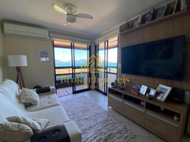 Apartamento no Edifício Porto Azul com vista Espetacular para o Oceano, sol nascente, no Massaguaçu