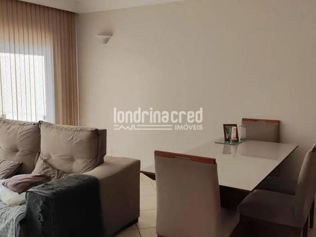 Apartamento no Edifício Residencial Juliana com 3 Dormitórios, 1 Suíte, 85m² de Área Útil e 2 Vagas
