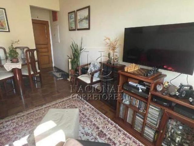Apartamento no Edifício Silvestre, Assunção – 67m², vista livre e localização pr