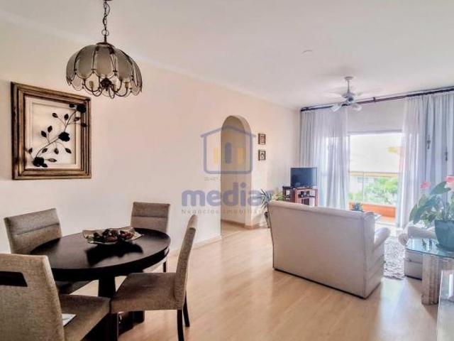 Apartamento no Embaré, 2 dormitórios, dependência completa e vaga demarcada, Trav. da Afonso Pena