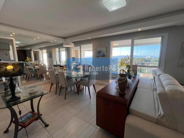 Apartamento no Esplanada à venda