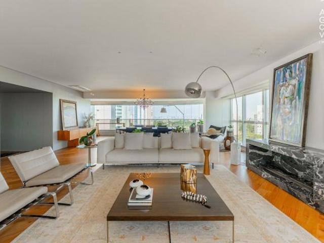 Apartamento no Eurobuilding, 03 Suítes, 04 Vagas, Vista Panorâmica, Campo Comprido, Curitiba