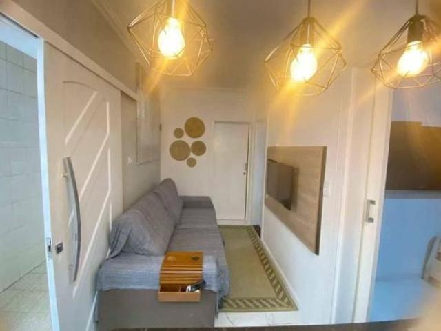 Apartamento no Forte, mobiliado, com 42 M² útil, 2 dorms 1 vaga, confira!