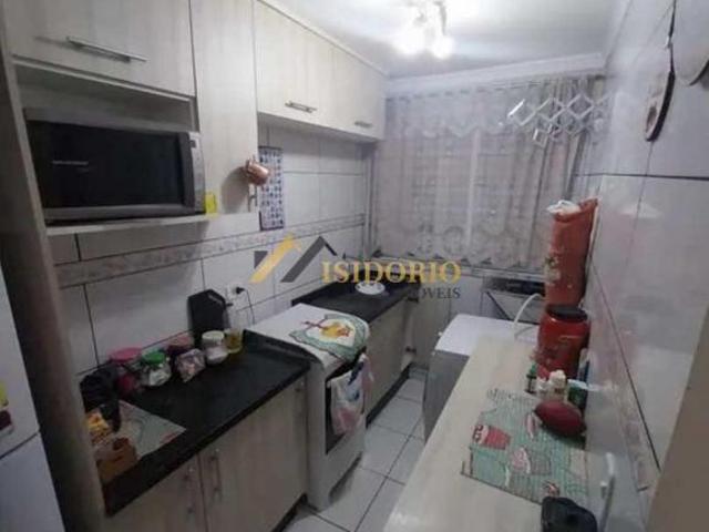 APARTAMENTO NO GANCHINHO! 02 QUARTOS, VAGA DE GARAGEM