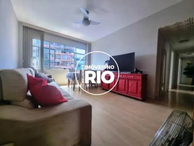 Apartamento no Grajaú à venda
