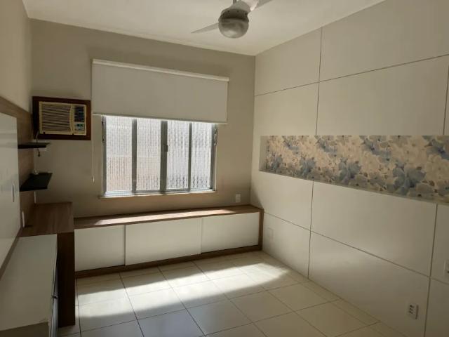Apartamento No Grajaú Sala Dois Quartos