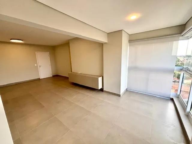 Apartamento no Green Home com 3 Dormitórios, Sacada Fechada e Lazer Completo
