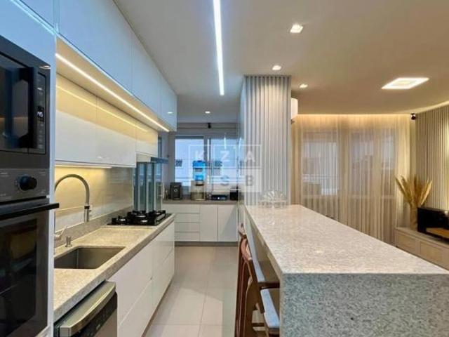 Apartamento no Guará II! Reformado com 3 quartos na QI 33 Wildemir Demartini