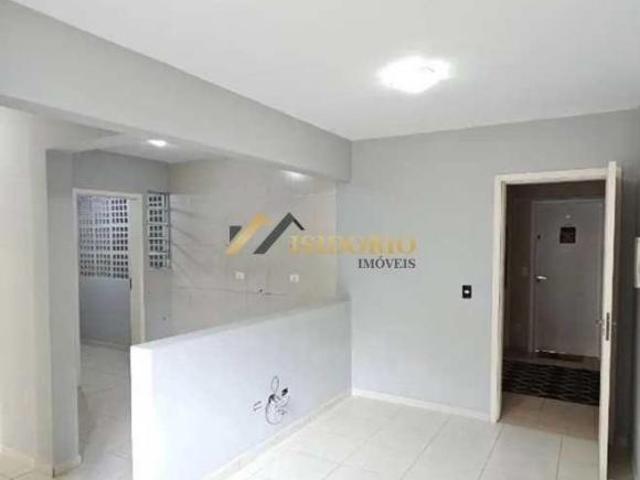 APARTAMENTO NO GUARAITUBA! 02 QUARTOS, ENSOLARADO, GARAGEM!
