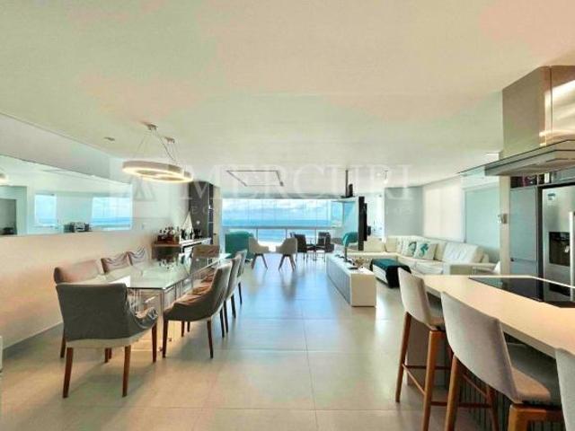 Apartamento no Guarujá, Astúrias, 3 Quartos, Sala para 3 Ambientes e Sacada com Churrasqueira Me