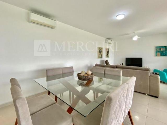 Apartamento no Guarujá, Enseada, 3 Quartos, Sala para 2 Ambientes, Varanda e Churrasqueira Mercuri
