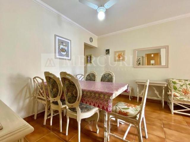 Apartamento no Guarujá, Enseada, 3 Quartos, Sala para 2 Ambientes e Cozinha com Armários Mercuri I
