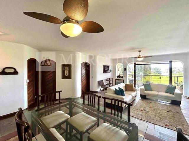 Apartamento no Guarujá, Enseada, 3 Quartos, Sala para 2 Ambientes e Sacada Mercuri Imóveis Imobi