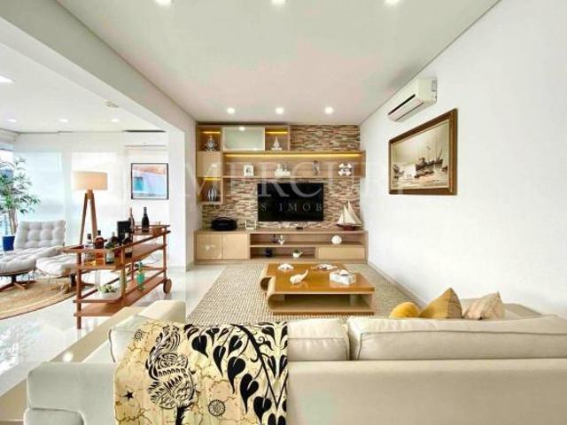 Apartamento no Guarujá, Enseada, 3 Quartos, Sala para 2 Ambientes e Varanda Gourmet Mercuri Imóvei