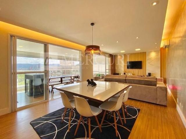 Apartamento no Guarujá, Enseada, 3 Quartos, Sendo Suítes e Varanda Gourmet com Vista para o Mar Me