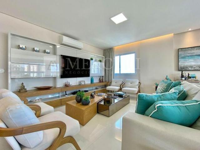 Apartamento no Guarujá, Enseada, 3 Quartos, Sendo Suítes e Varanda Gourmet com Vista para o Mar Me