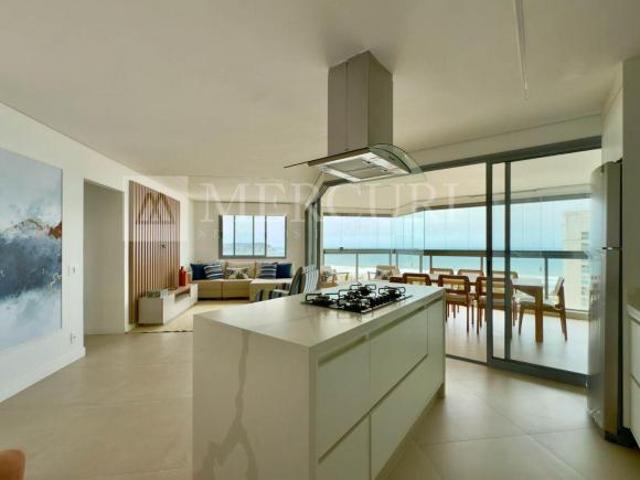 Apartamento no Guarujá, Enseada, 3 Quartos, Sendo 1 Suíte e Varanda Gourmet Mercuri Imóveis Imob