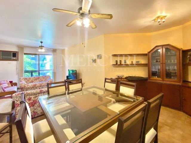 Apartamento no Guarujá, Enseada, 3 Quartos, Sendo 1 Suíte e Sacada com Vista Parcial para o Mar Me