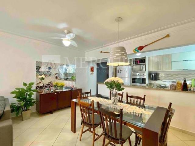 Apartamento no Guarujá, Enseada, 3 Quartos, Sendo 1 Suíte e Sacada Mercuri Imóveis Imobiliária n