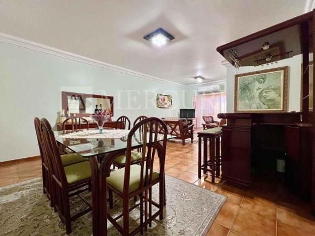 Apartamento no Guarujá, Enseada, 3 Quartos, Sendo 1 Suíte e Sacada Mercuri Imóveis Imobiliária n