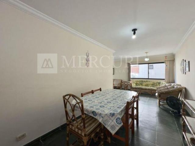 Apartamento no Guarujá, Enseada, 3 Quartos, Sendo 1 Suíte, Sacada e Próximo à Praia Mercuri Imóvei