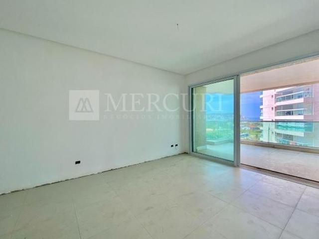 Apartamento no Guarujá, Enseada, 3 Quartos, Sendo 3 Suítes, Sala para 2 Ambientes e Varada Gourmet