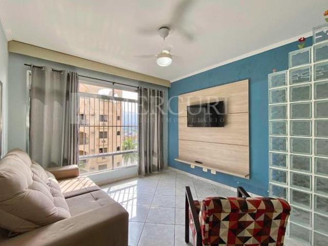 Apartamento no Guarujá, Enseada, 2 Quartos e Sacada Mercuri Imóveis Imobiliária no Guarujá