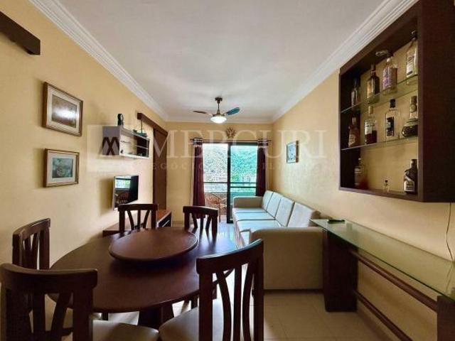 Apartamento no Guarujá, Enseada, 2 Quartos, Sacada e Prédio com Lazer Mercuri Imóveis Imobiliári