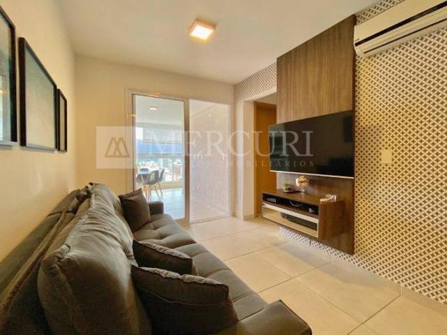 Apartamento no Guarujá, Enseada, 2 Quartos, Sala Climatizada, Sacada e Varanda Gourmet Mercuri Imó
