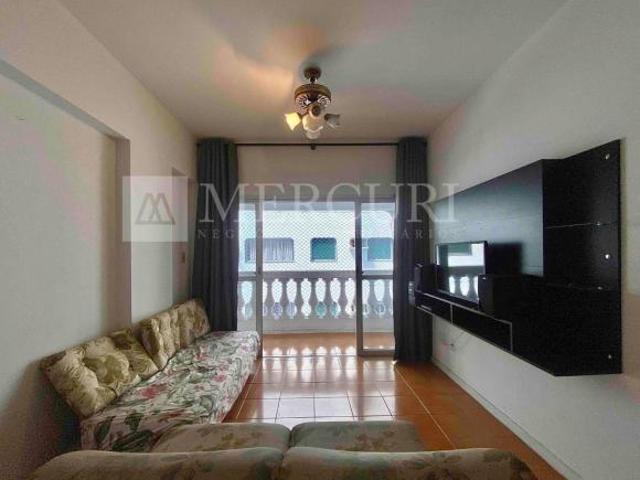 Apartamento no Guarujá, Enseada, 2 Quartos, Sala para 2 Ambientes e Sacada Mercuri Imóveis Imobi