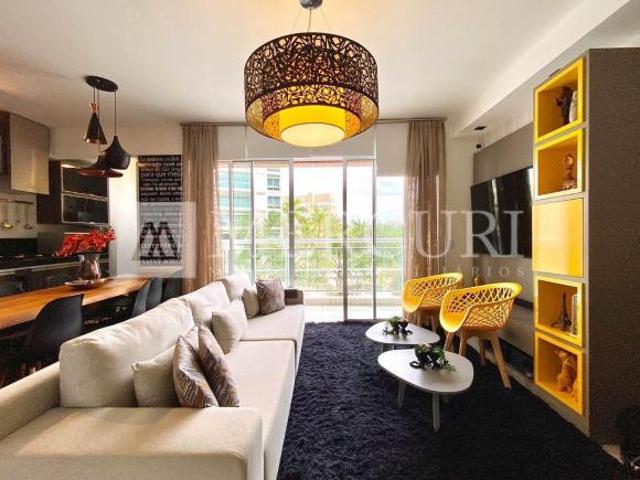 Apartamento no Guarujá, Enseada, 2 Quartos, Sendo Suítes e Sacada com Vista para o Mar Mercuri Imó
