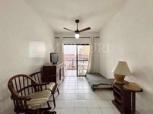 Apartamento no Guarujá, Enseada, 2 Quartos, Sendo 1 Suíte e Varanda com Vista Parcial Mercuri Imóv