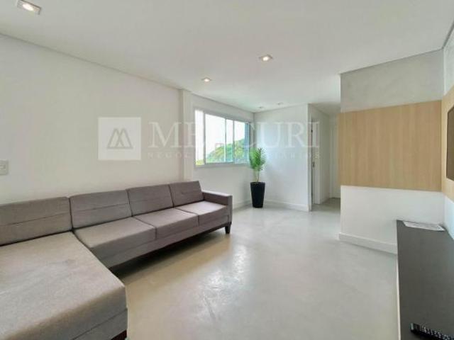 Apartamento no Guarujá, Enseada, 2 Quartos, Sendo 1 Suíte e Varanda Gourmet Mercuri Imóveis Imob