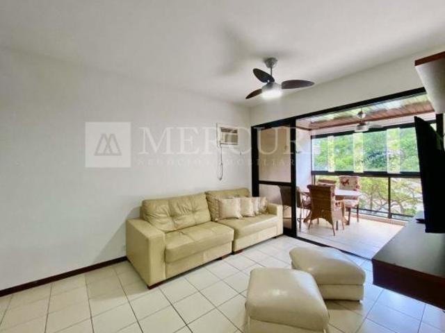 Apartamento no Guarujá, Enseada, 2 Quartos, Sendo 1 Suíte e com Sacada Mercuri Imóveis Imobiliár