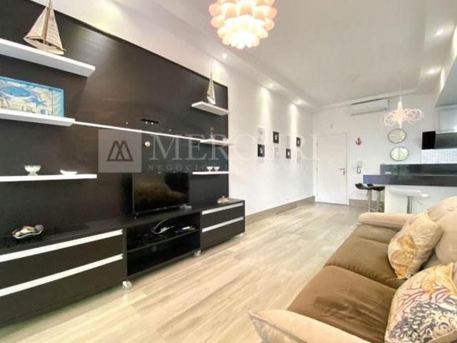 Apartamento no Guarujá, Enseada, 2 Quartos, Sendo 1 Suíte e Espaço Gourmet Mercuri Imóveis Imobi