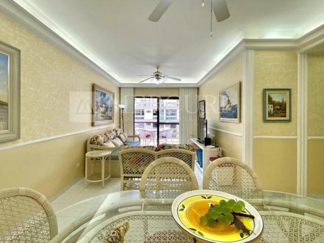 Apartamento no Guarujá, Enseada, 2 Quartos, Sendo 1 Suíte e Sacada com Vista para o Mar Mercuri Im